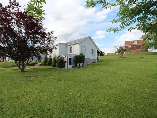 4003 Everlawn St, West Mifflin, PA 15122