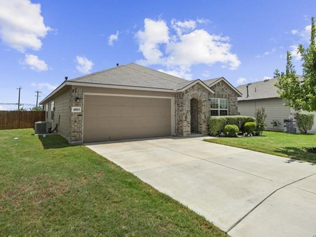 4003 Fort Palmer Blvd, Saint Hedwig, TX 78152