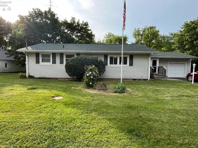 4003 Harris Rd, Sandusky, OH 44870