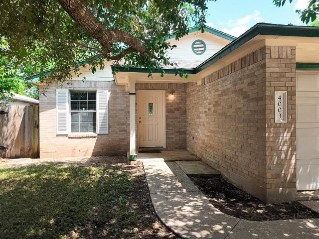 4003 Reeders Dr
