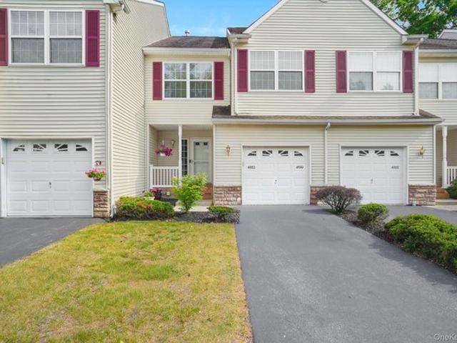 4003 Ridgecrest Dr, Wappingers Falls, NY 12590