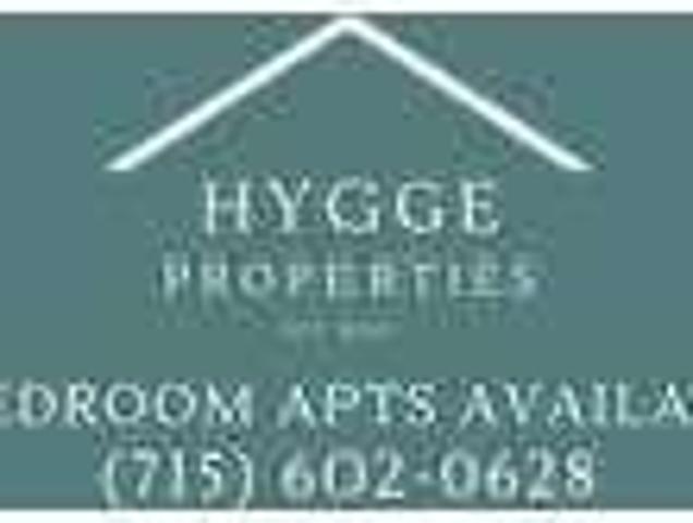 400 1/2 Main Street E