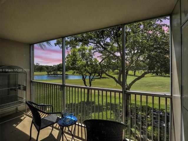 400 134th Way SW #201F, Pembroke Pines, FL 33027