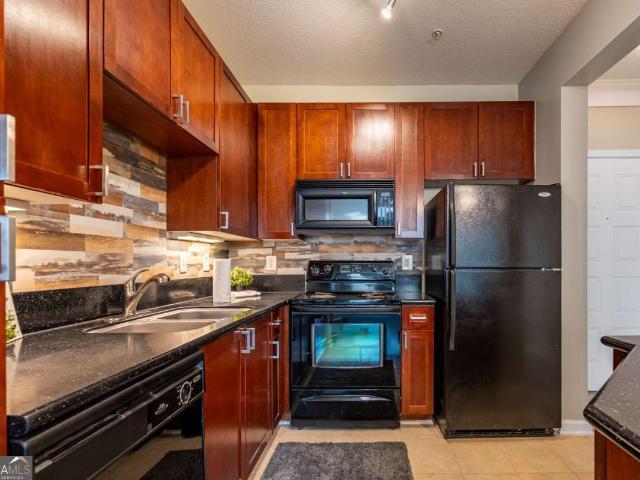 400 17th Street NW 1453