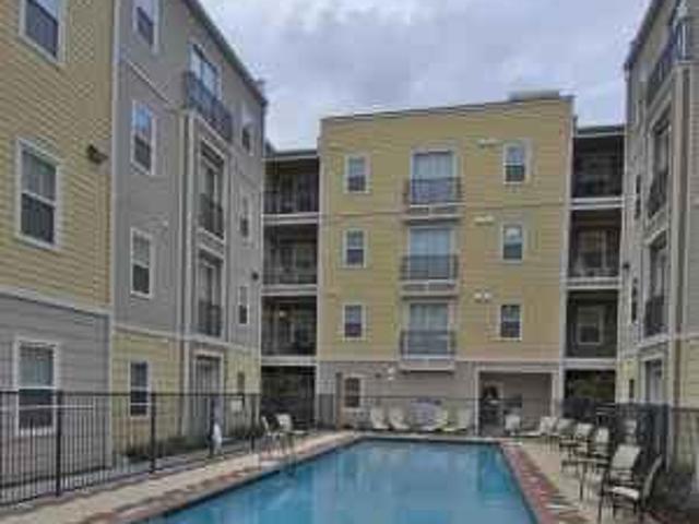 $400 / 1br All inclusive Summer Sublet at 2nd ave center first month free! Downtown map