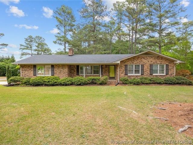 400 1st St, Broadway, NC 27505
