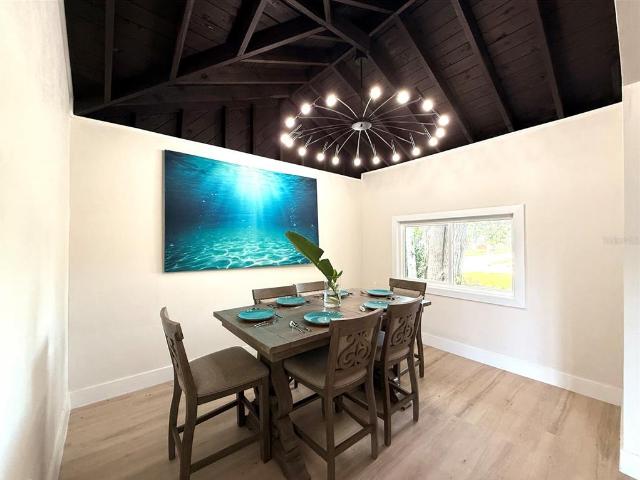 400 38th Ave NE, St. Petersburg, FL 33704 | MLS #TB8434
