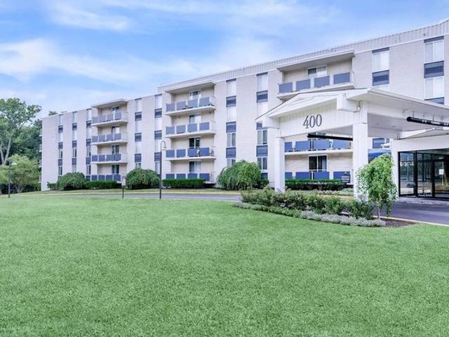 400 402 Foulk Rd, Wilmington, DE 19803