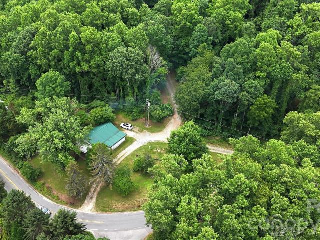400 & 402 Sharon Road
