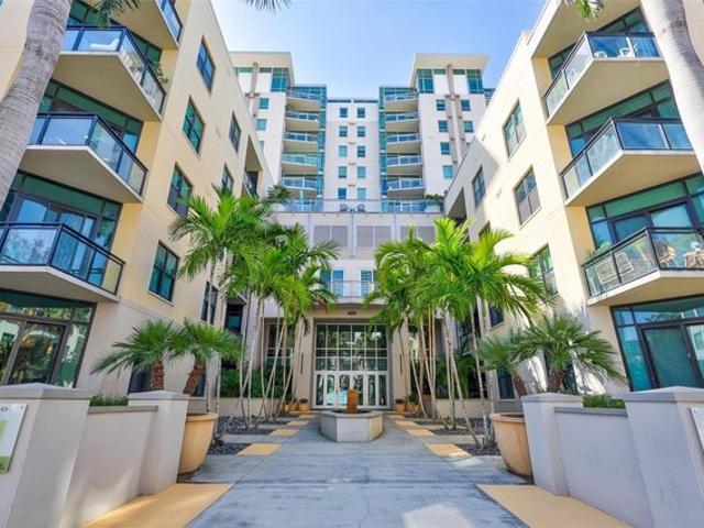 400 4th Ave S Apt 1004, Saint Petersburg, FL 33701