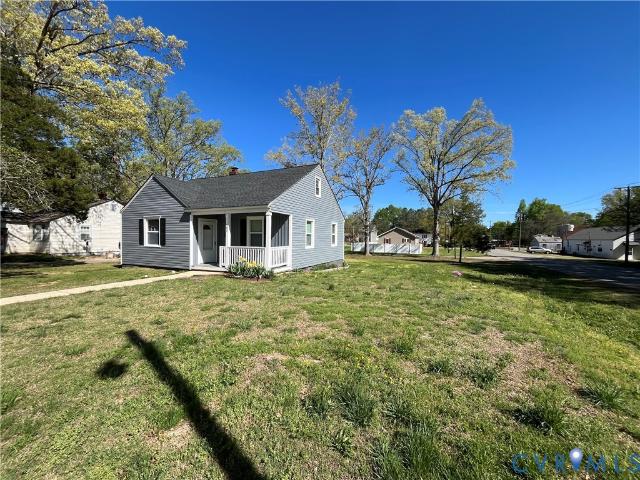 400 5th St, Blackstone, VA 23824 | MLS #2610