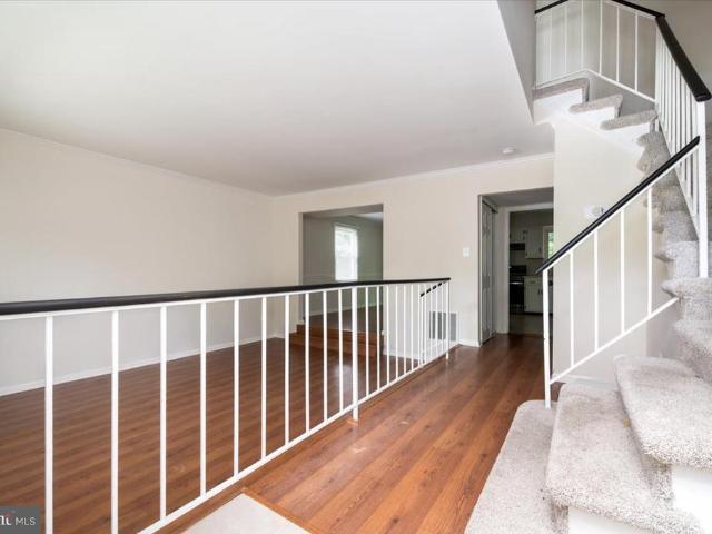 400 Colonial Ridge Lane