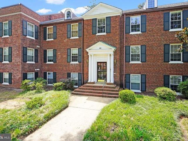 400 Commonwealth Ave Unit 304, Alexandria, VA 22301