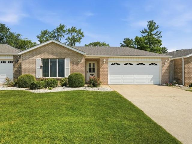400 Commanche Dr, Lowell, IN 46356