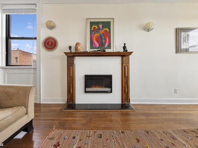 400 CONVENT Avenue 64