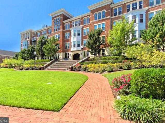 400 Cameron Station Blvd #403, Alexandria, VA 22304