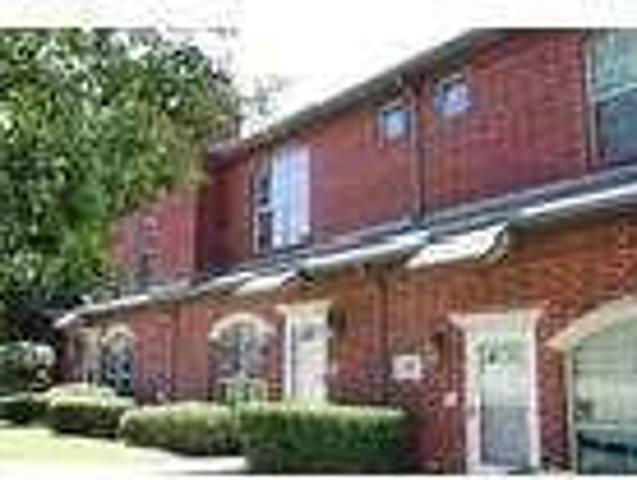 400 Central Park Drive Unit: C Arlington Texas 76014