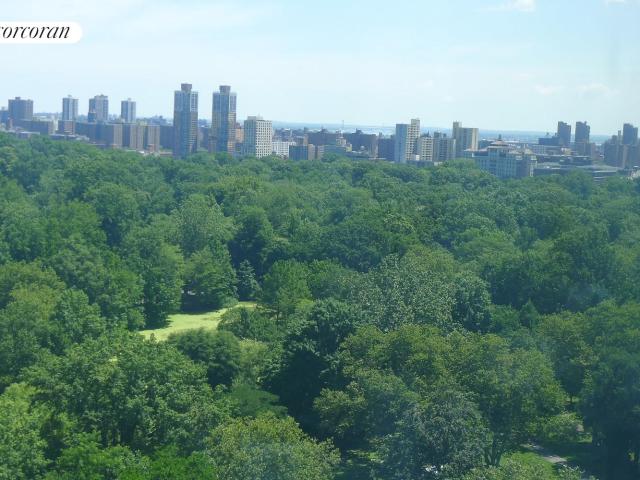 400 Central Park West, New York, NY