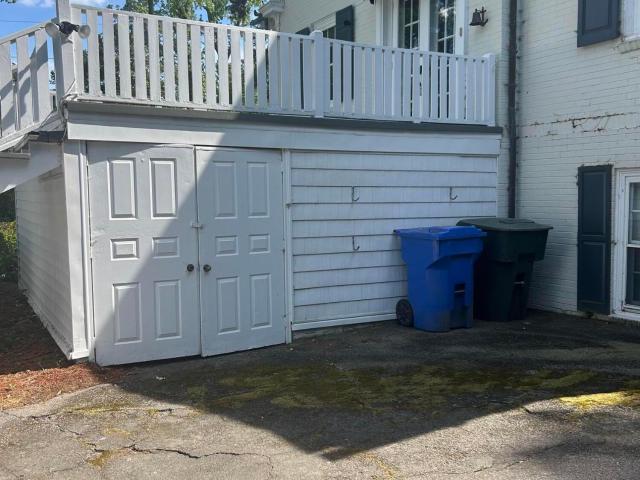 400 Clyde Avenue NW