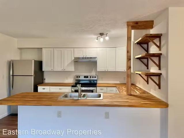 400 Cranbrook Ave SE APT 7 400 Cranbrook Ave. SE