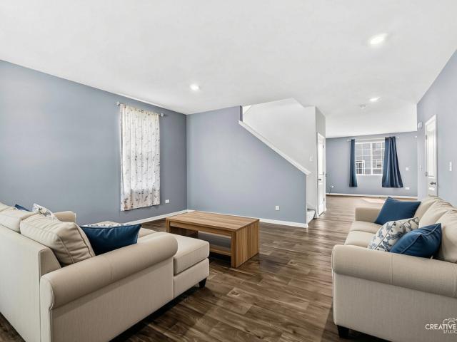 400 Cronin Boulevard