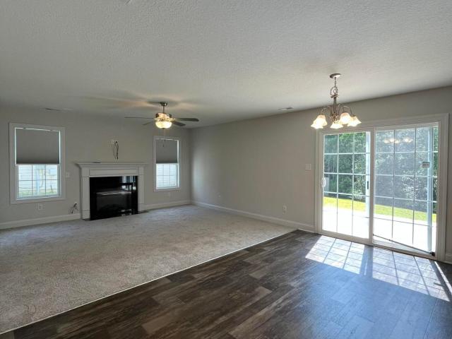 400 Amethyst Court
