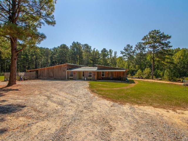 400 Aden Ave