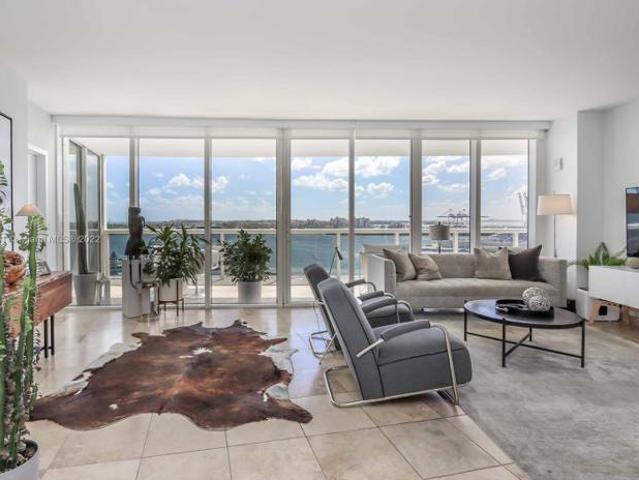 400 Alton Rd #1104 Miami Beach, FL 33139