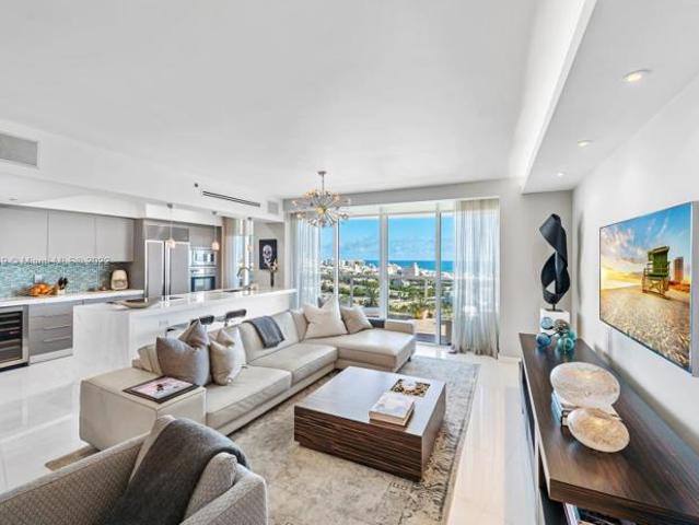 400 Alton Rd #2211 Miami Beach, FL 33139