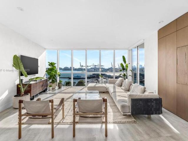 400 Alton Rd #601, Miami Beach, FL 33139
