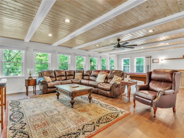 400 Arcadia Drive