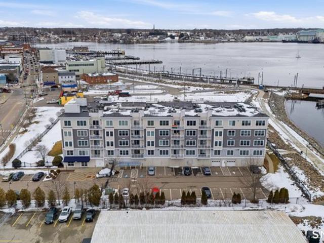 400 Bank St Apt 402, New London, CT 06320