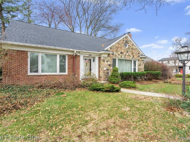 400 Beechmont Street