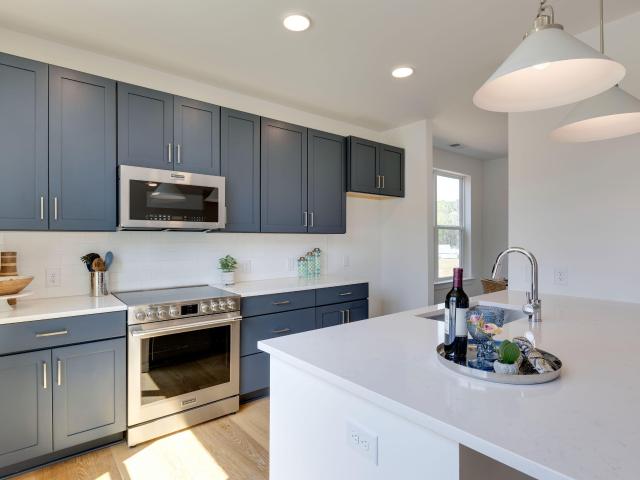 400 Blackwell Dr, Unit 101, Chapel Hill, NC 27514 | MLS #10139