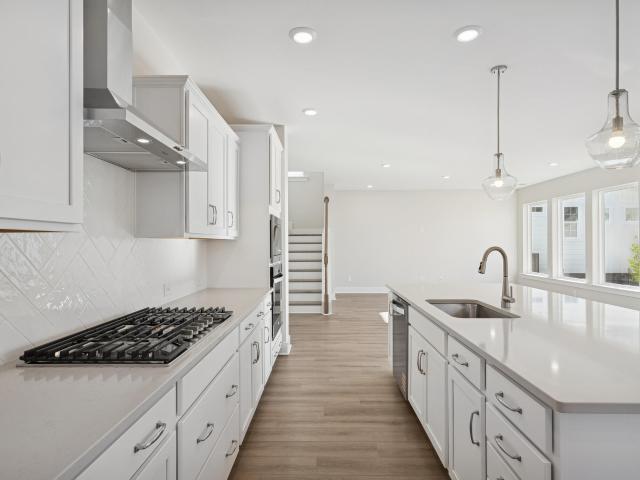 400 Brightside Trail