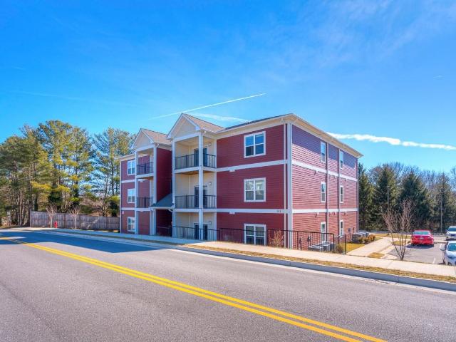 400 Broce Drive 4 Bedroom Apartment for Rent at 400 Broce Dr, Blacksburg, VA 24060 McBryde