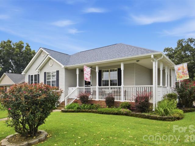 400 Brookhollow Drive
