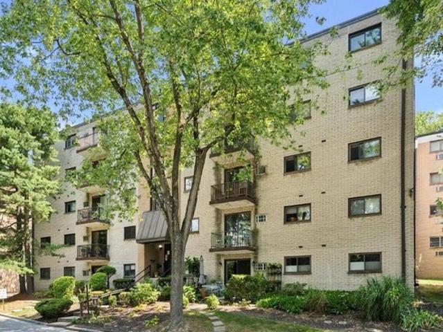 400 Glendale Rd Unit I54, Havertown, PA 19083