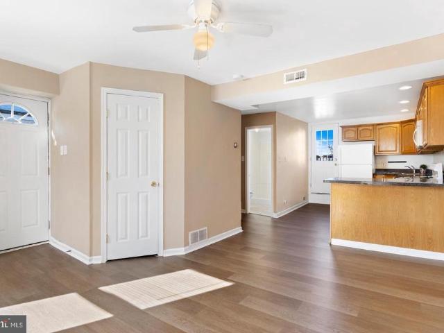 400 Green Lane # 2