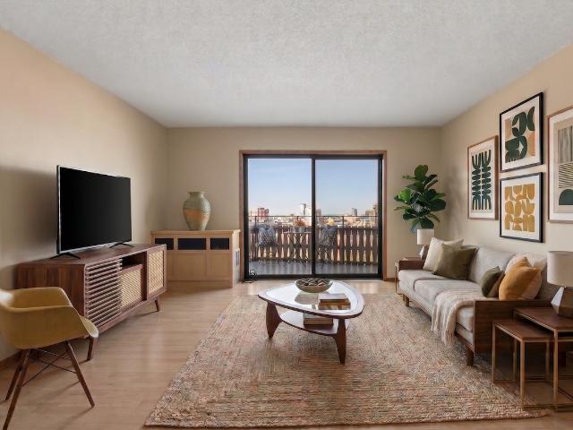 400 Groveland Avenue # 1212