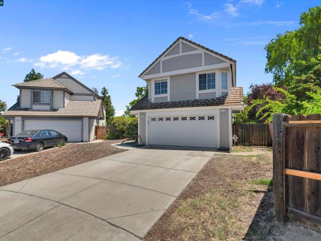 400 Devon Ct