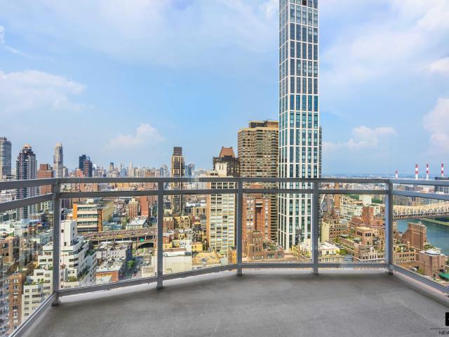 400 E 56th Street 37D