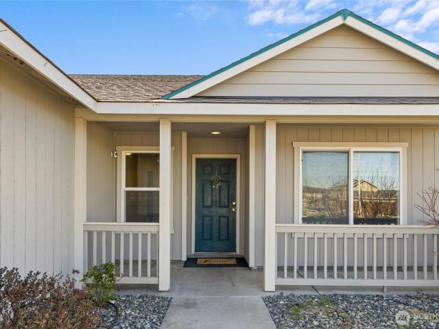 400 E 28th Ave
