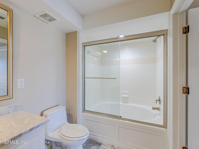 400 E Bay St, Unit 404, Jacksonville, FL 32202 | MLS #2134