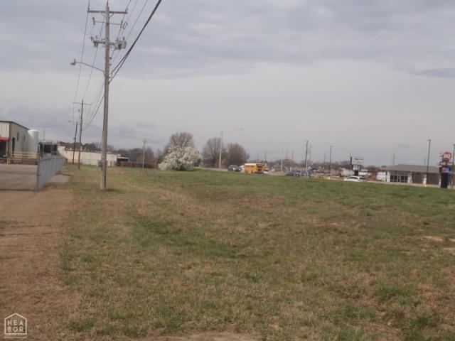 400 E Beebe Capps