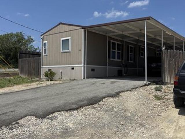 400 E Bowie St, Del Rio, TX 78840