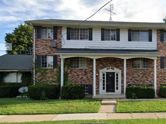 400 E Downer Pl, Aurora, IL 60505
