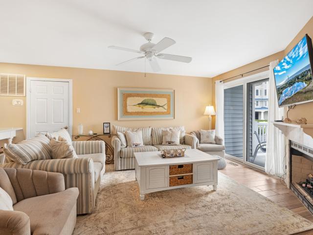 400 E Marina Court