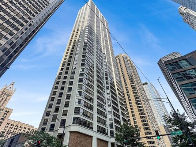 400 E Ohio St Apt 3502, Chicago, IL 60611