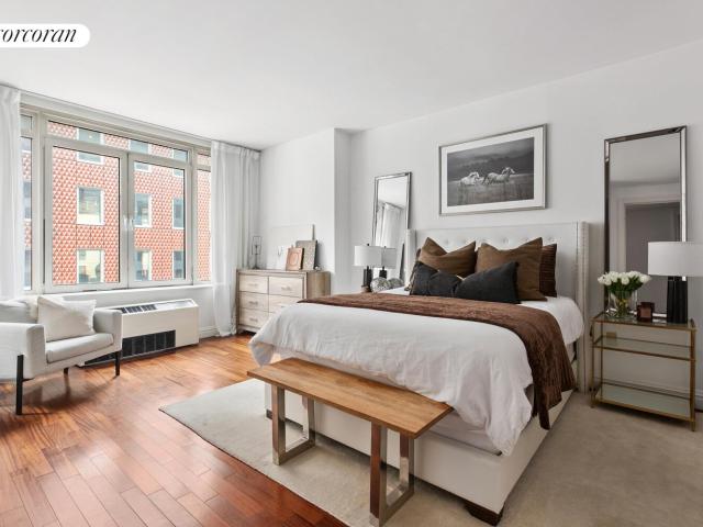 400 East 51st Street, Unit 4B
